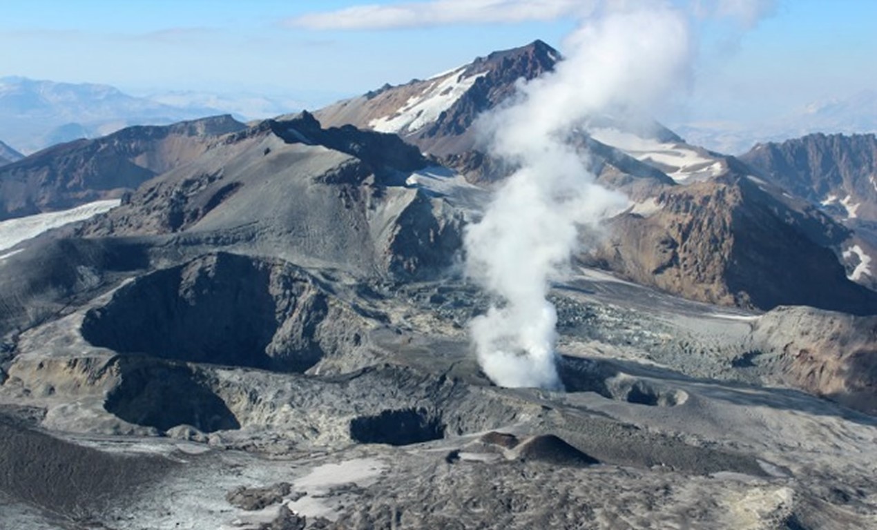 El Peteroa "puede permanecer en alerta amarilla por mucho tiempo ...