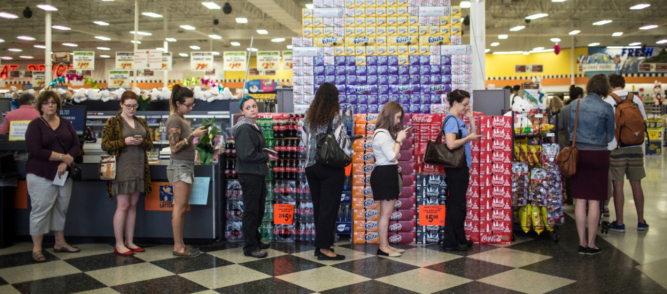 Trucos para elegir las filas más rápidas al momento de pagar - Mendoza Post