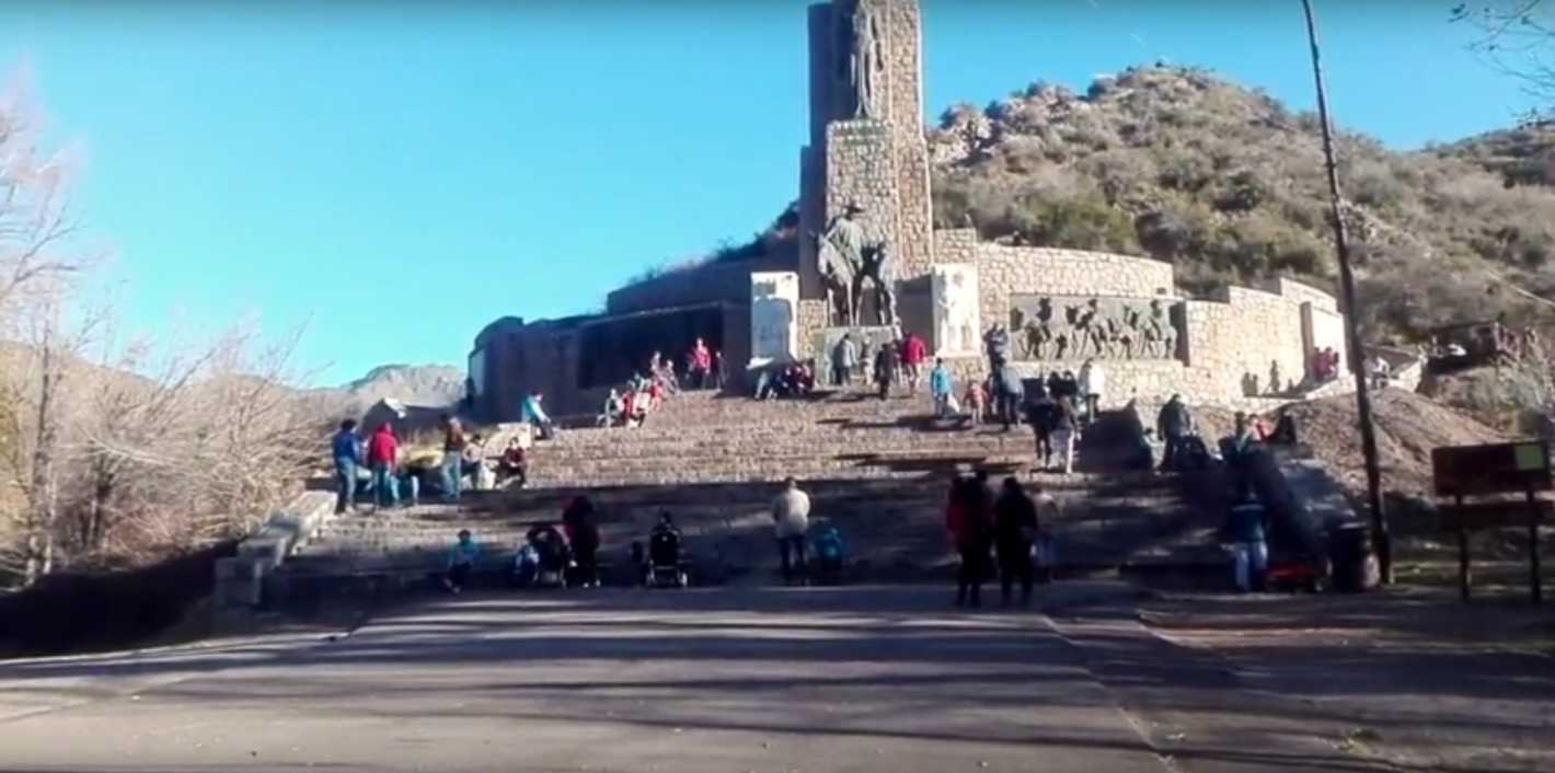 Video: un divertido paseo por el Manzano Histórico - Mendoza Post