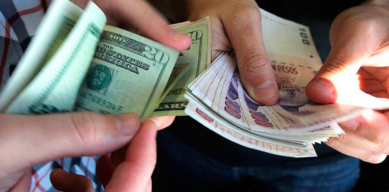 El dólar sigue bajando: 27,70 pesos en el Banco Nación - Mendoza Post