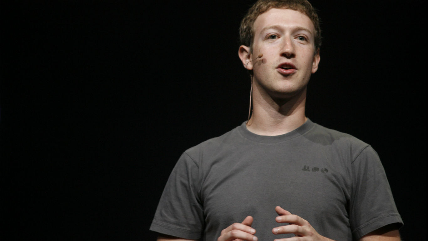 El creador de Facebook reveló cómo conseguir trabajo en su red social ...