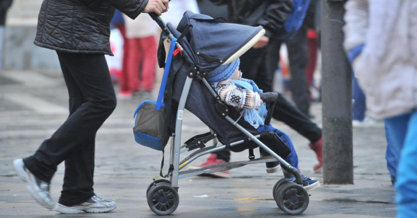 Usaron un cochecito para robar en una tienda de electricidad de Ciudad ...