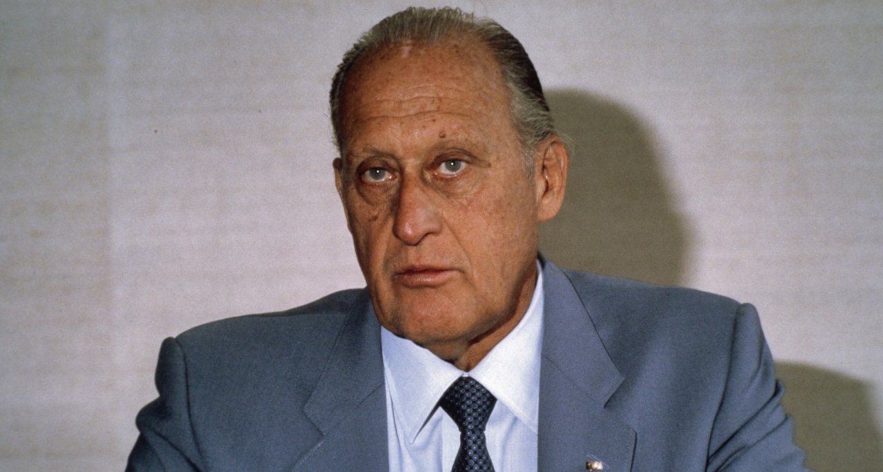 Duran más que los papas: 8 presidentes de FIFA en 111 años - Mendoza Post