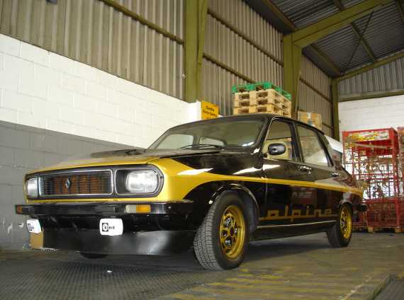 Renault 12 Alpine ¿Cómo era y cuánto cuesta hoy el R12 más picante ...