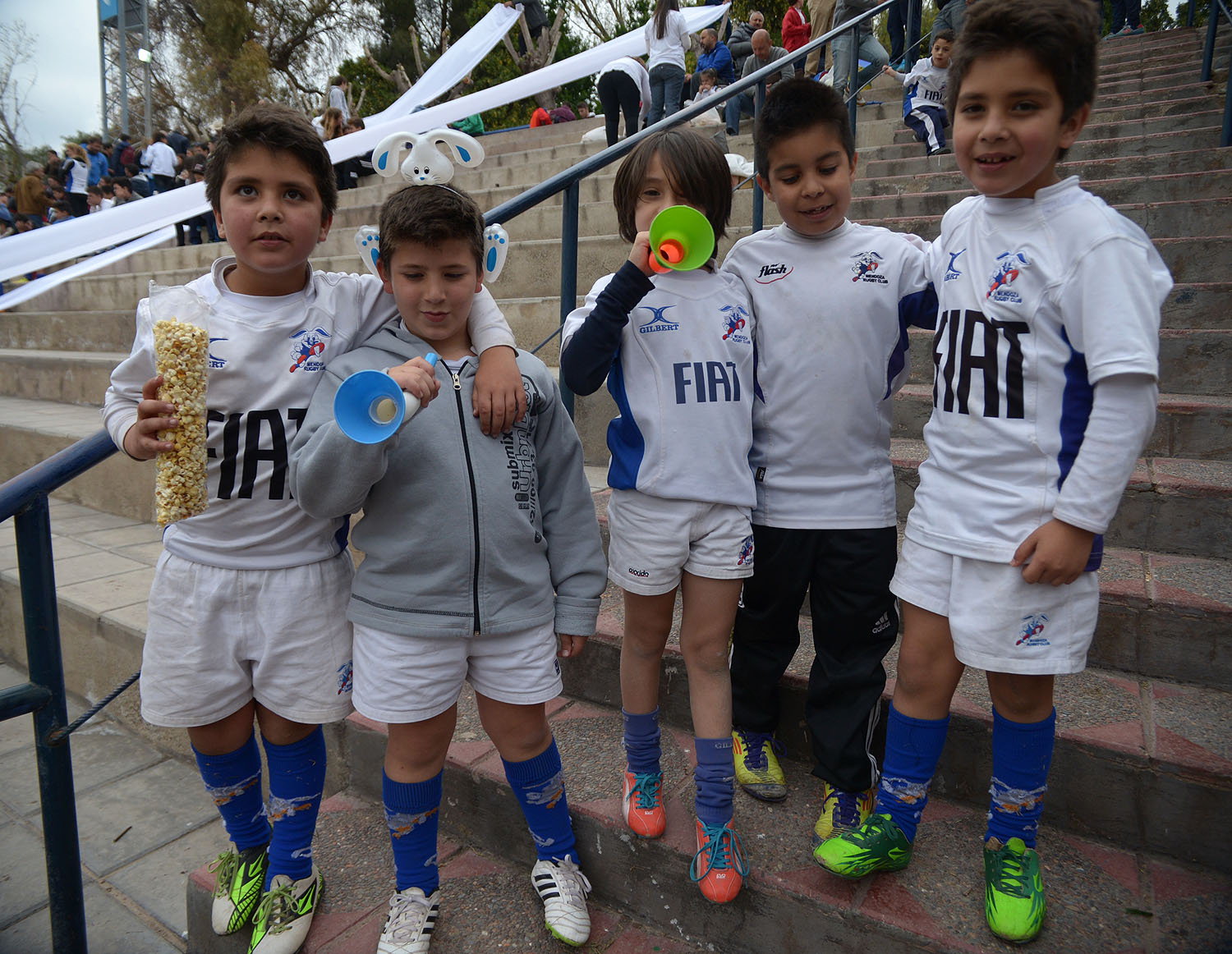 Lo mejor que el Post captó en las tribunas de Marista vs Mendoza ...