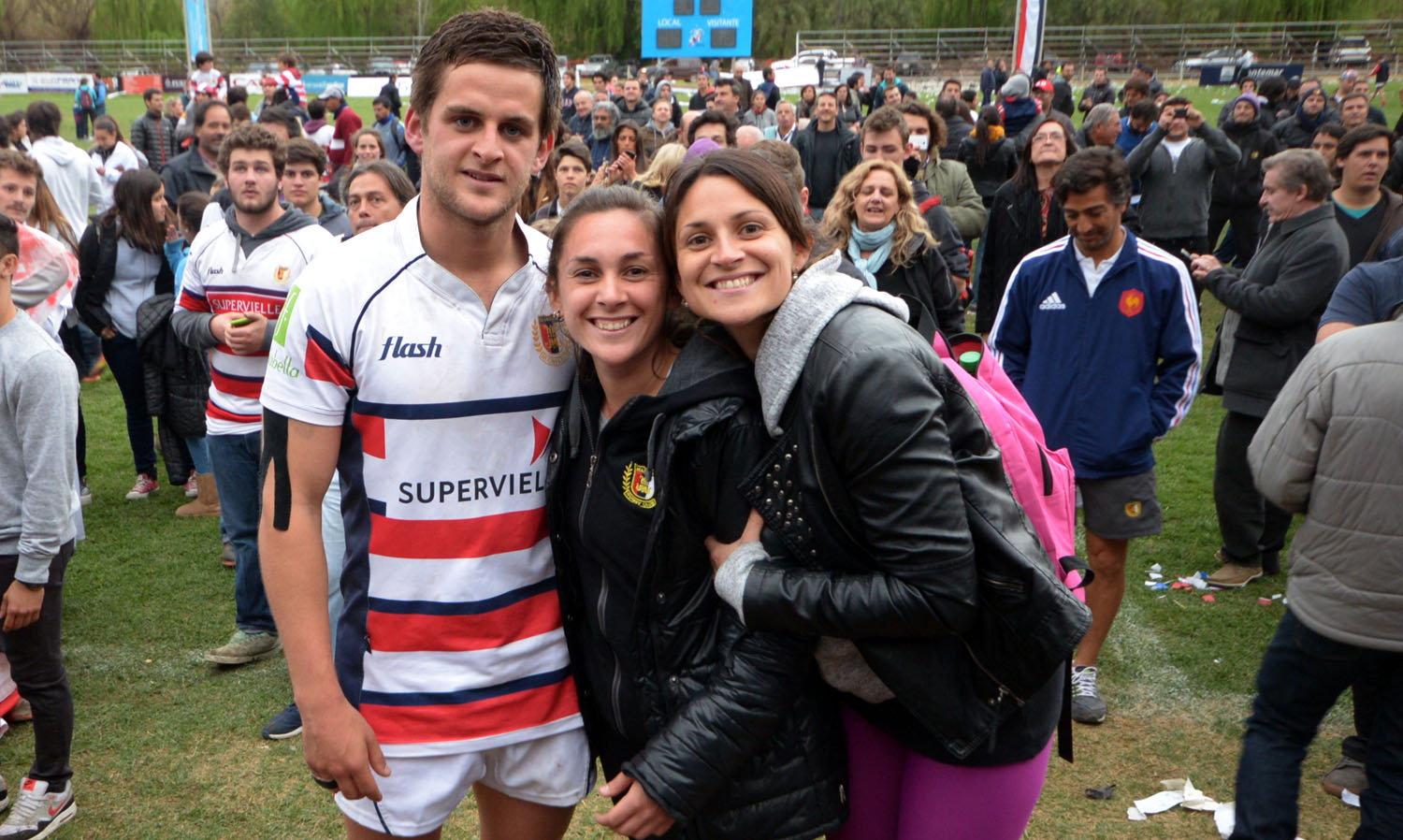 Lo mejor que el Post captó en las tribunas de Marista vs Mendoza ...