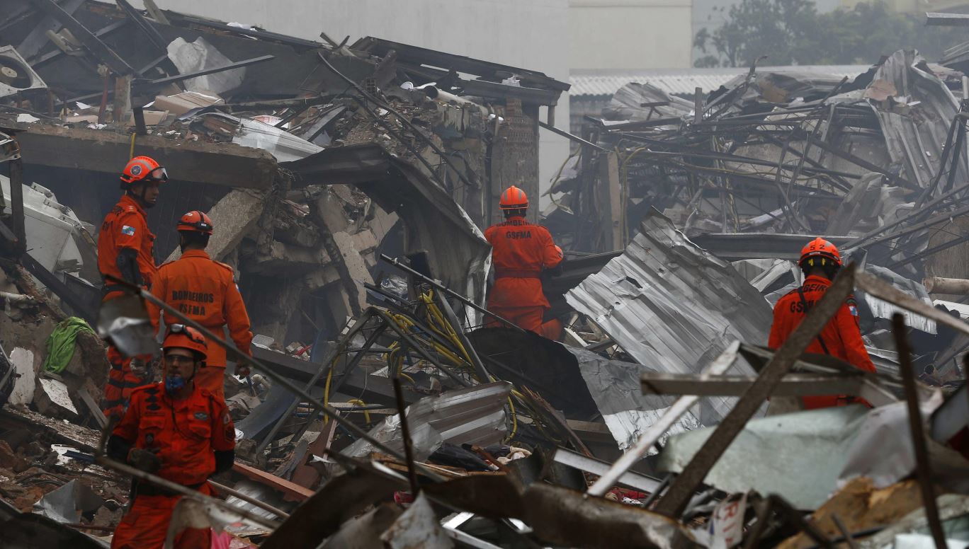 Terrible explosión en Brasil: heridos y un edificio derrumbado ...