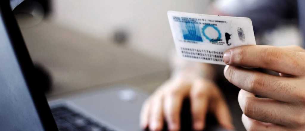 Así es el nuevo DNI electrónico con chip y código QR - Mendoza Post