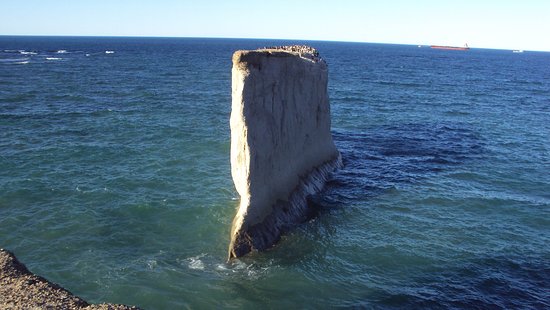 El farallón que se formó hace millones de años en la Patagonia ...