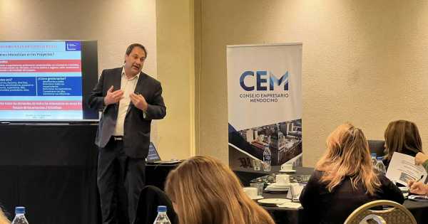 Gustavo Rivarola al Post: "La austeridad fiscal es el dato positivo de ...