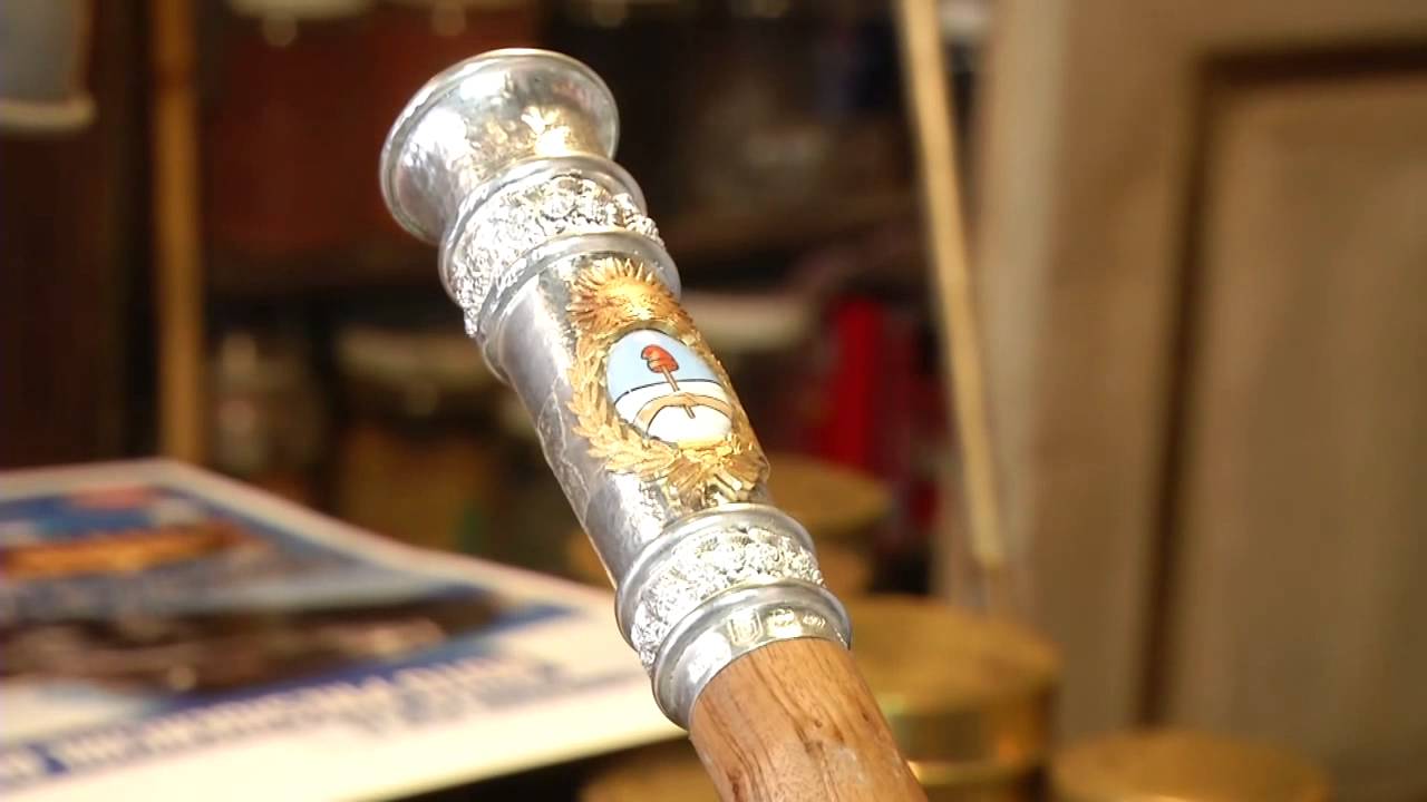 La historia del bastón, la banda y algo más - Mendoza Post