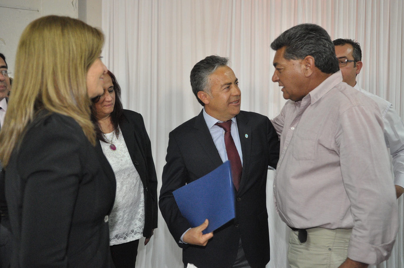 Cornejo participó de los festejos de Santa Rosa - Mendoza Post